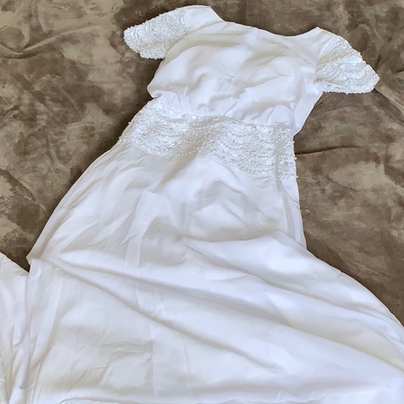 Dresses | Bohemian Simple Flowy Wedding Dress With Short Sleeves And ...